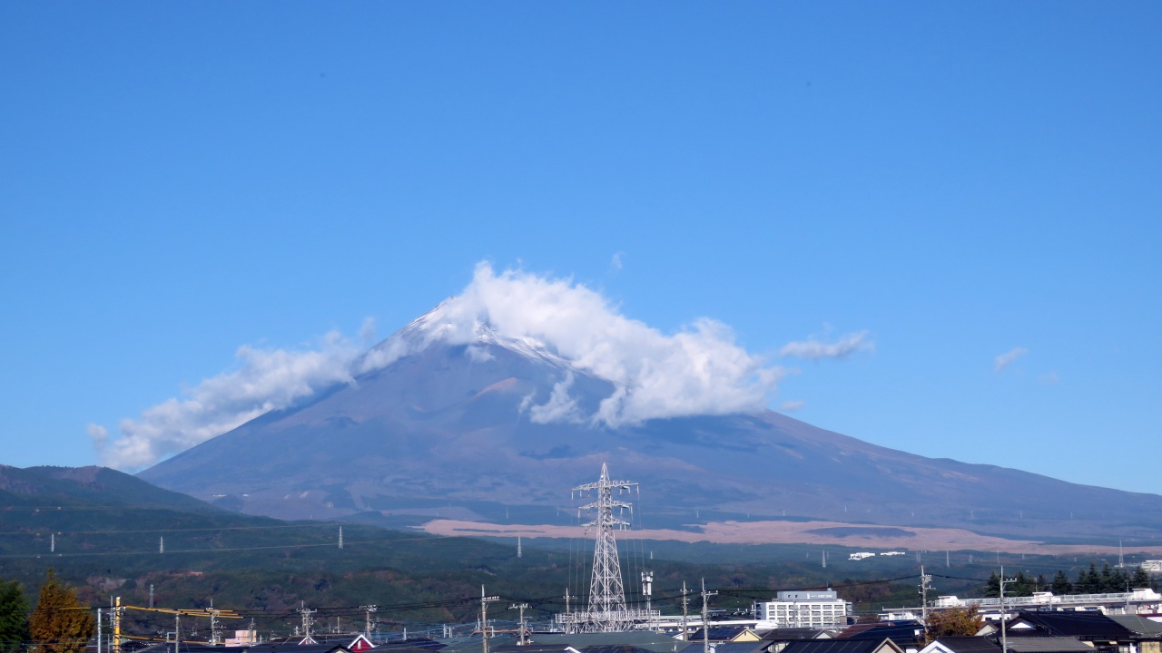 秋晴れではない、初冬の富士 | 富士の裾野の裾野市からのIT